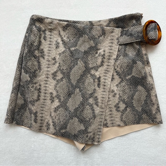 Zara | Skirts | Zara Snake Print Skort | Poshmark